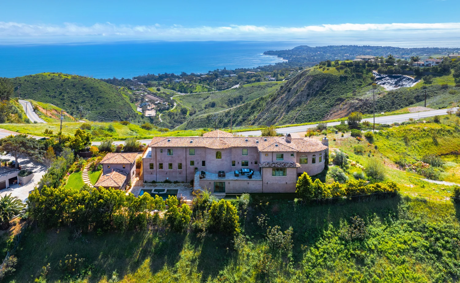 4800 Latigo Cyn Rd., Malibu, CA, 90265 | Shen Schulz