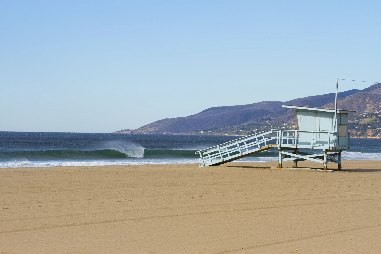 Zuma Beach: The Heartbeat of Malibu's Coastal Charm | Malibu Blog ...